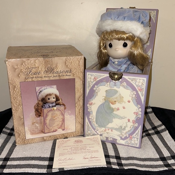 Precious Moments | Accents | Vintage Precious Moments Winters Song ...